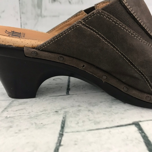 Sofft | Shoes | Sofft Womens Nue Buck Mule Clogs Size 9m | Poshmark